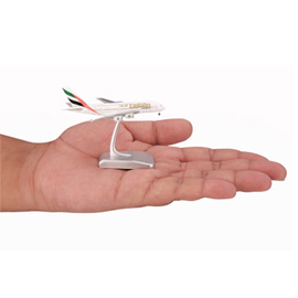 A380 1:1000 scale aircraft model | Emirates Official Store