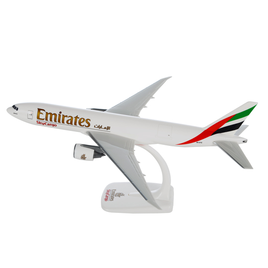 Emirates SkyCargo Boeing 777F 1:200 scale aircraft model | Emirates ...