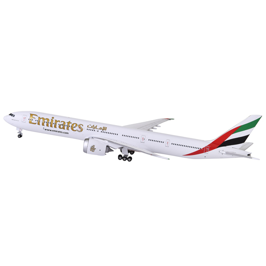Boeing 777-9 1:400 scale aircraft model | Emirates Official Store